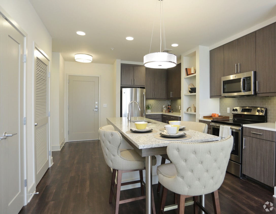 MAA Lenox - 600 Phipps Blvd Ne Atlanta, GA 30326 | Apartments.com