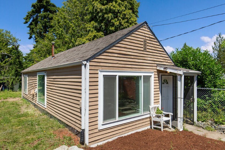 2312 S 126th St, Seattle, WA 98168 - House Rental in Seattle, WA ...