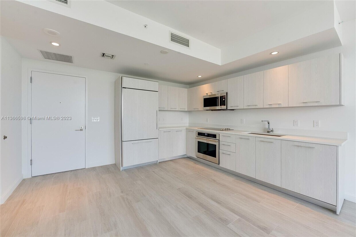 55 SW 9th St Miami, FL 33130 - Alquileres en Miami, FL | Apartamentos.com