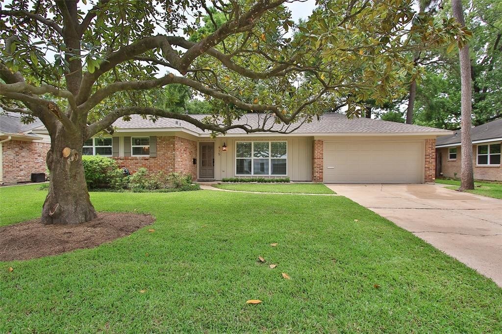 415 Mignon Ln, Houston, TX 77024 - House Rental in Houston, TX ...