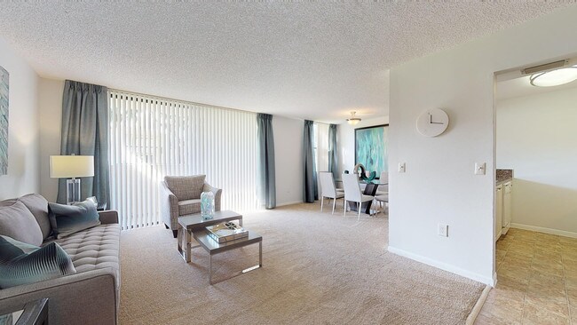 Jacaranda Club Apartments - Plantation, FL | Apartments.com