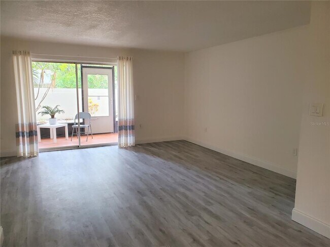 6010 1st Ave S Unit 17, Saint Petersburg, FL 33707 - Condo for Rent in ...