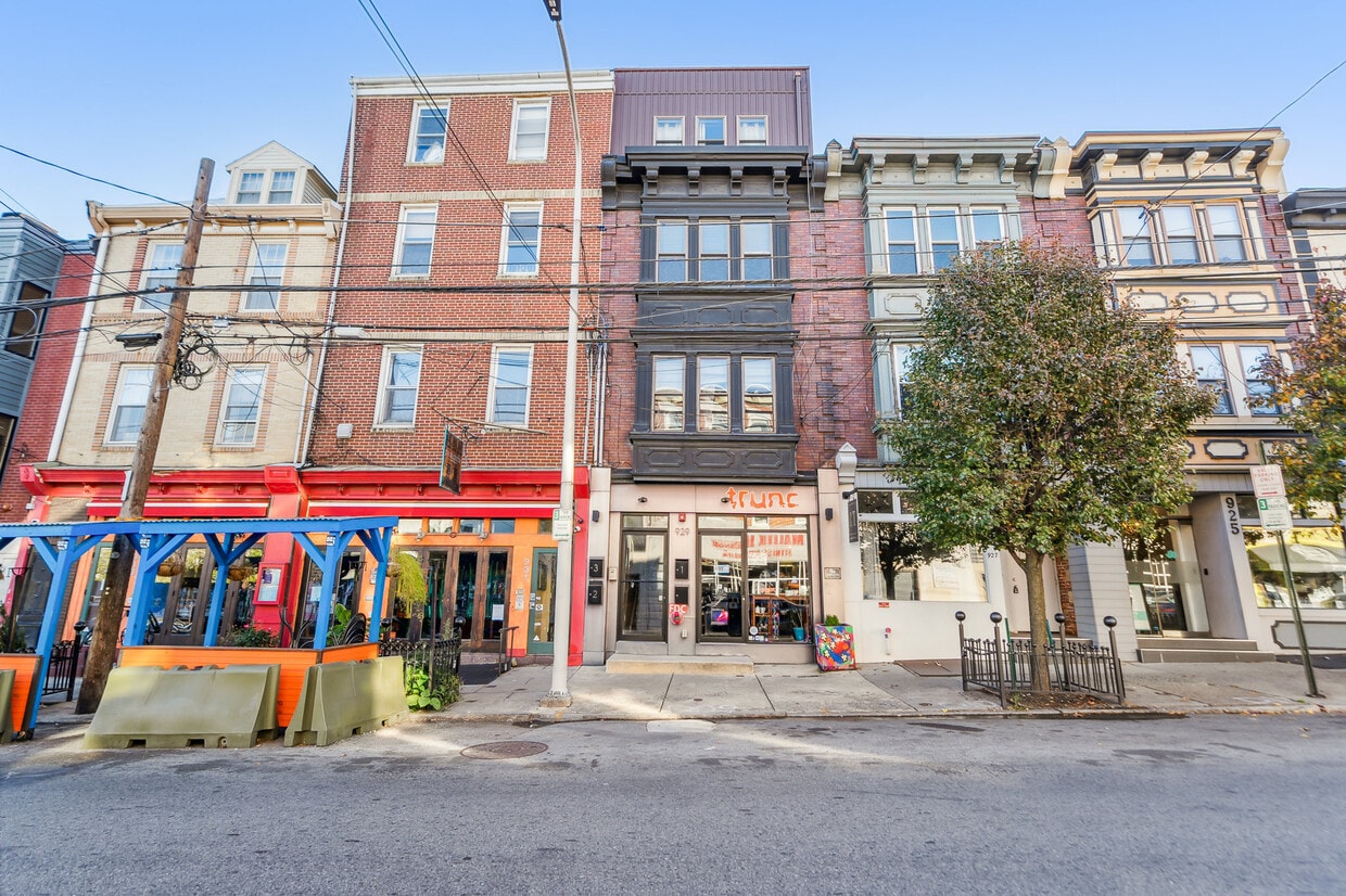 929 N 2nd St Unit 2, Philadelphia, PA 19123 - Condo for Rent in ...