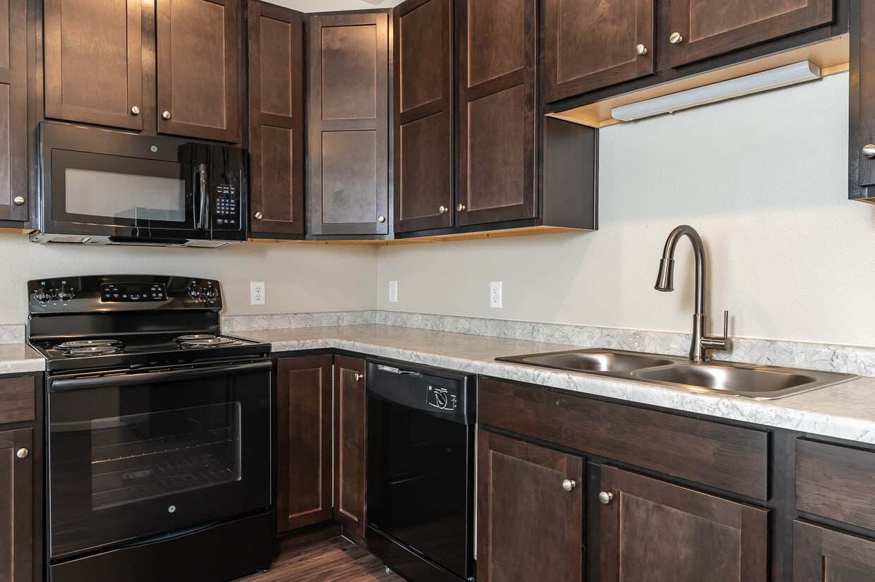 Port View Apartments - 320 Ne Colombia Ave Boardman, OR 97818 ...