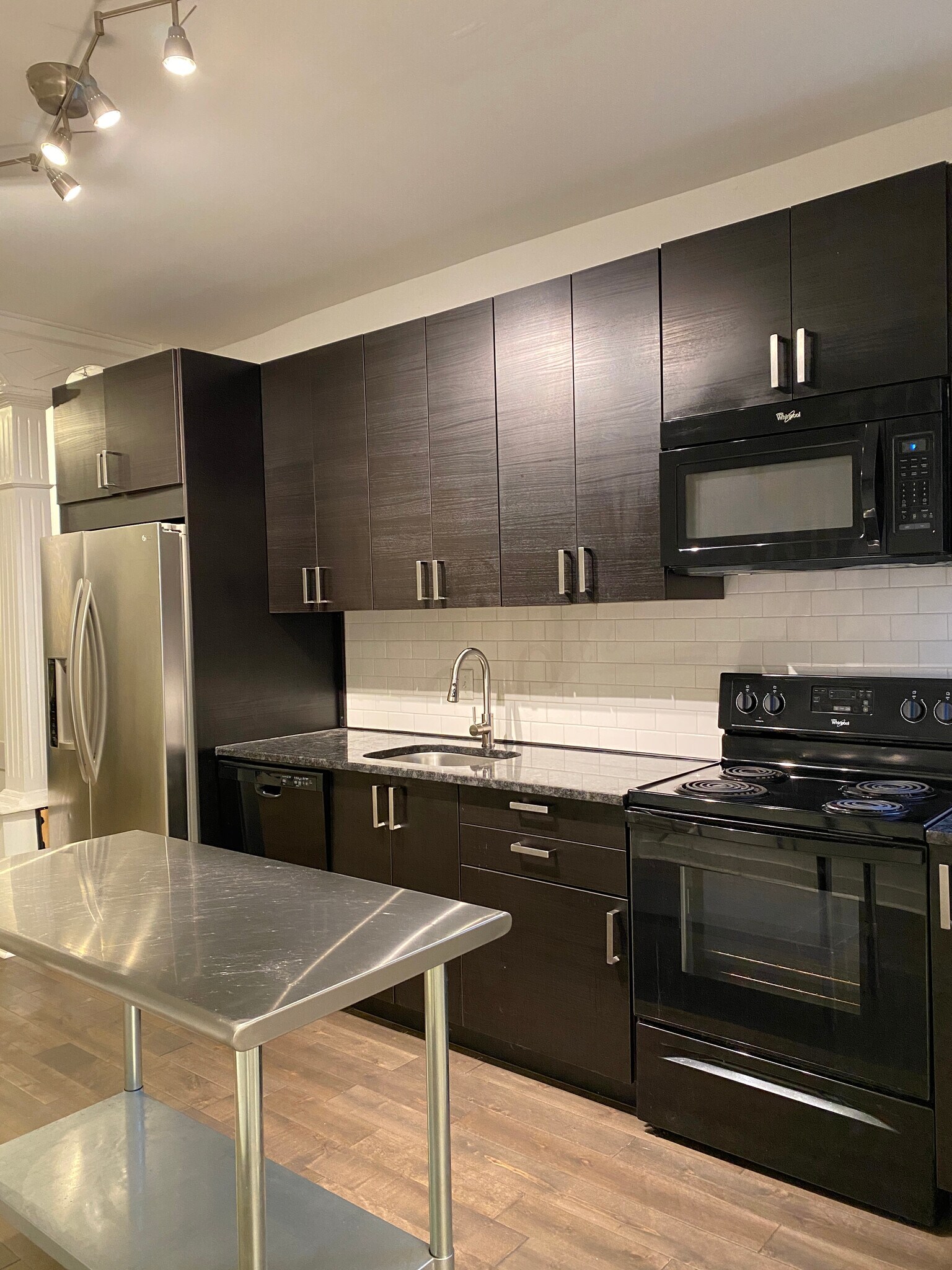 808 N Union St, Philadelphia, PA 19104 - Townhome Rentals in ...