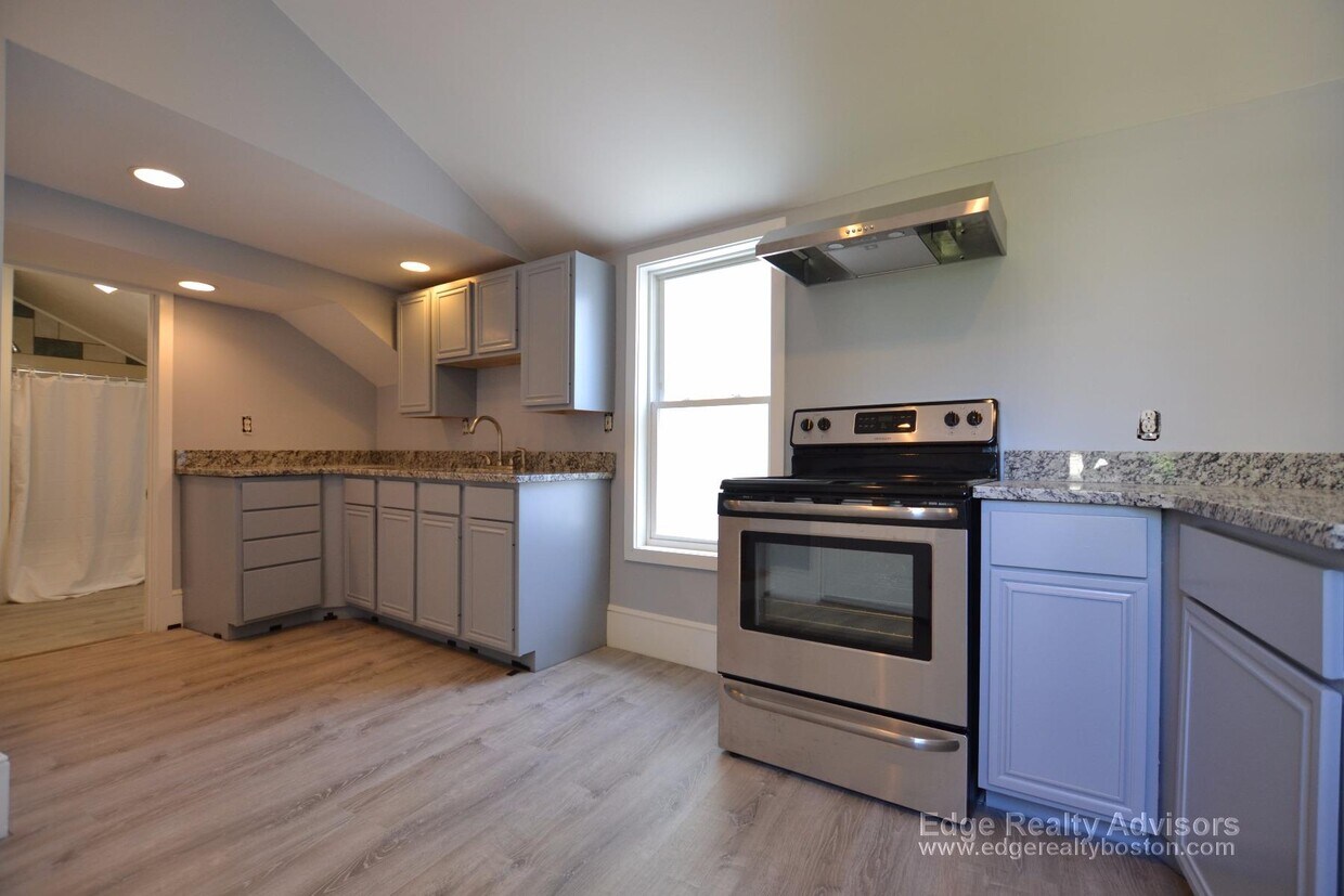 14 Dighton St Unit 4, Boston, MA 02135 - 14 Dighton St Boston, MA 02135 ...