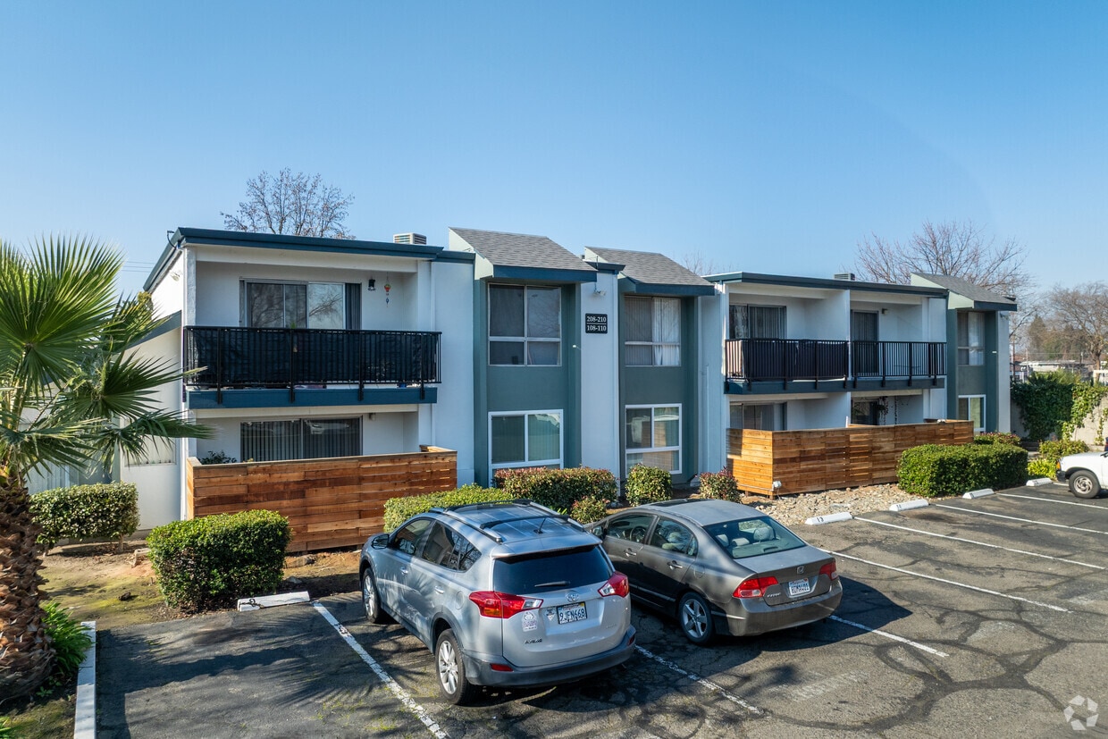 The Pointe On Bell - 1628 Bell St Sacramento, CA 95825 | Apartments.com