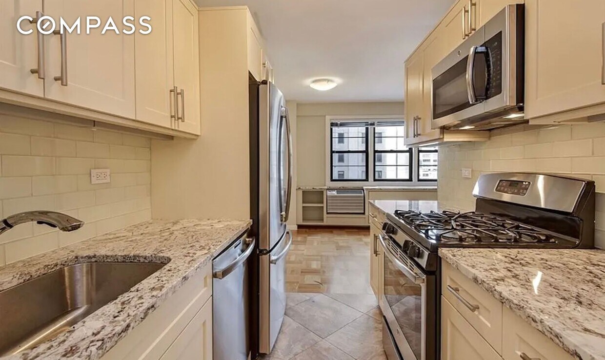 320 E 58th St Unit 14B, New York, NY 10022 - Room for Rent in New York ...