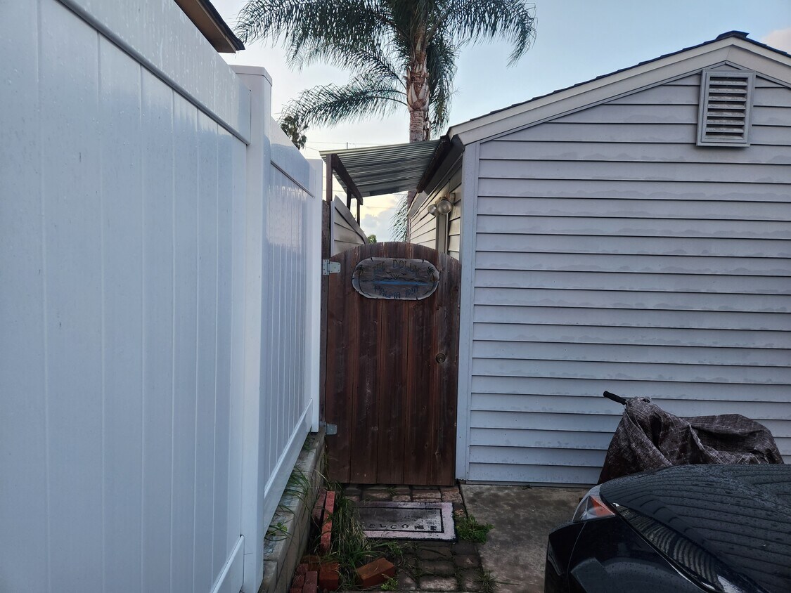 1121 Opal St, San Diego, CA 92109 - House Rental in San Diego, CA | Apartments.com