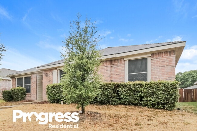 2535 St Luke Ln, Dallas, TX 75237 | Apartments.com