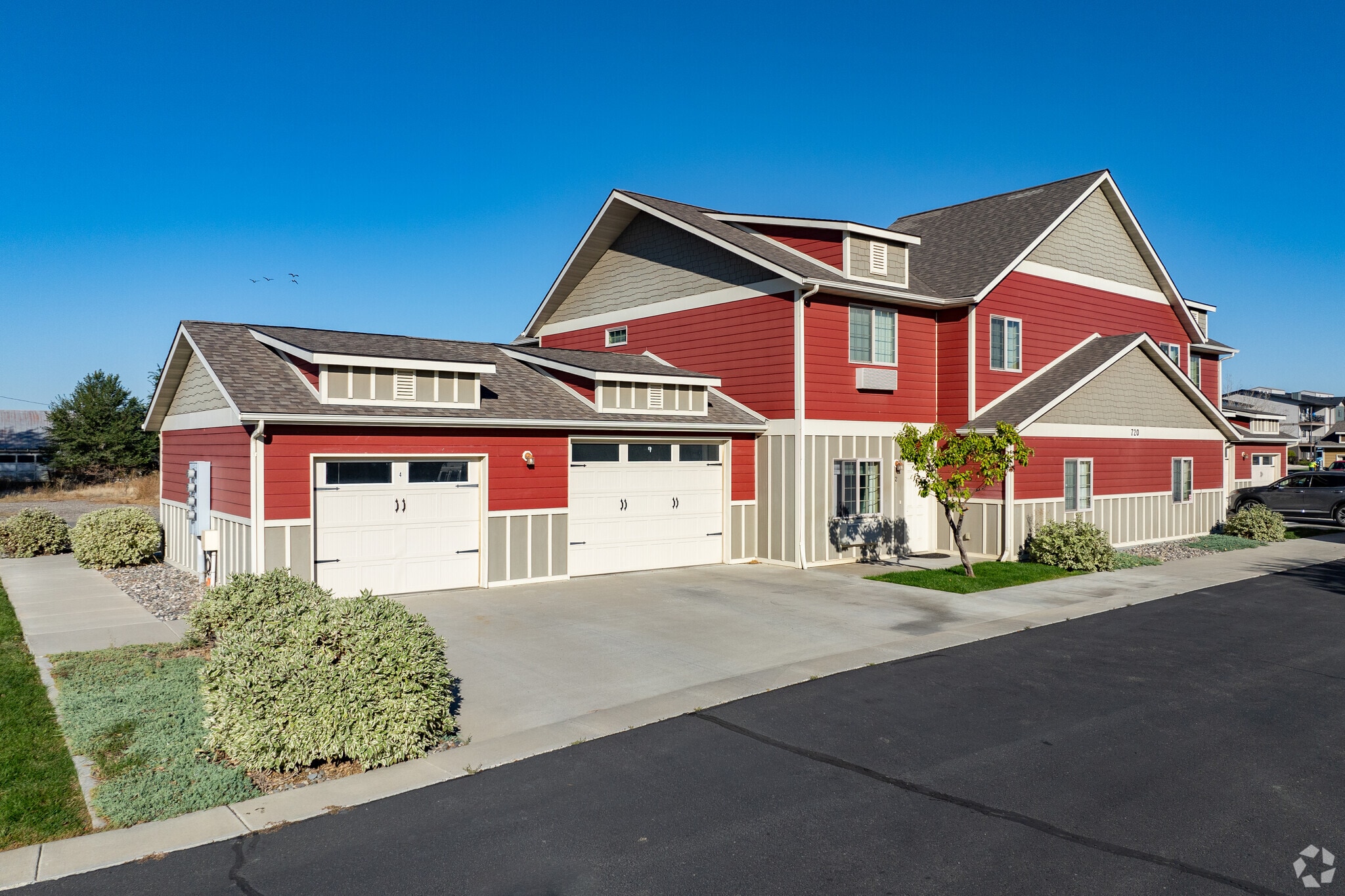 King West One Apartments - 4301 King Ave W Billings, MT 59106 ...