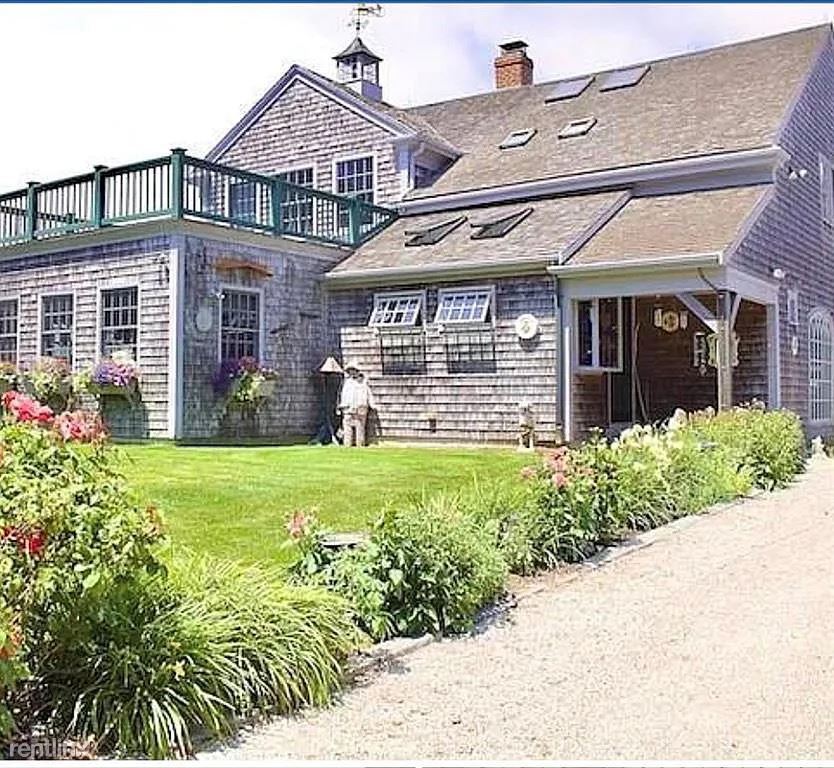 305 W Main Rd, Little Compton, RI 02837 - House Rental in Little ...