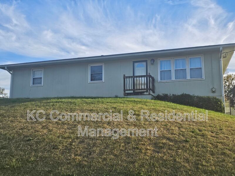6607 Cernech Rd, Kansas City, KS 66104 - House Rental in Kansas City ...