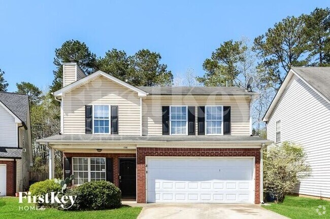 Adams Walk at City Square Apartments for Rent with Washer & Dryer ...