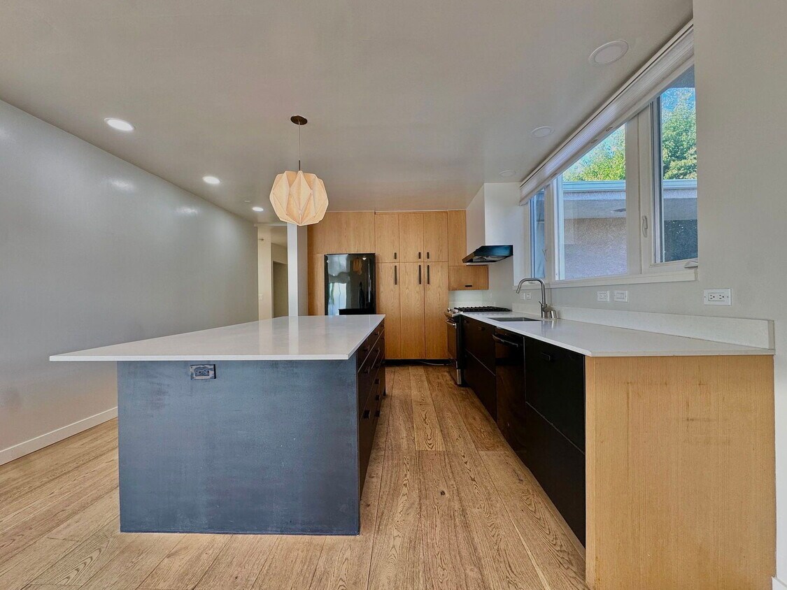 932 Maltman Ave Unit 12, Los Angeles, CA 90026 - Room for Rent in Los ...