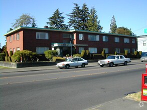 West Seattle Park Apartments for Rent with Hardwood Floors - Seattle ...