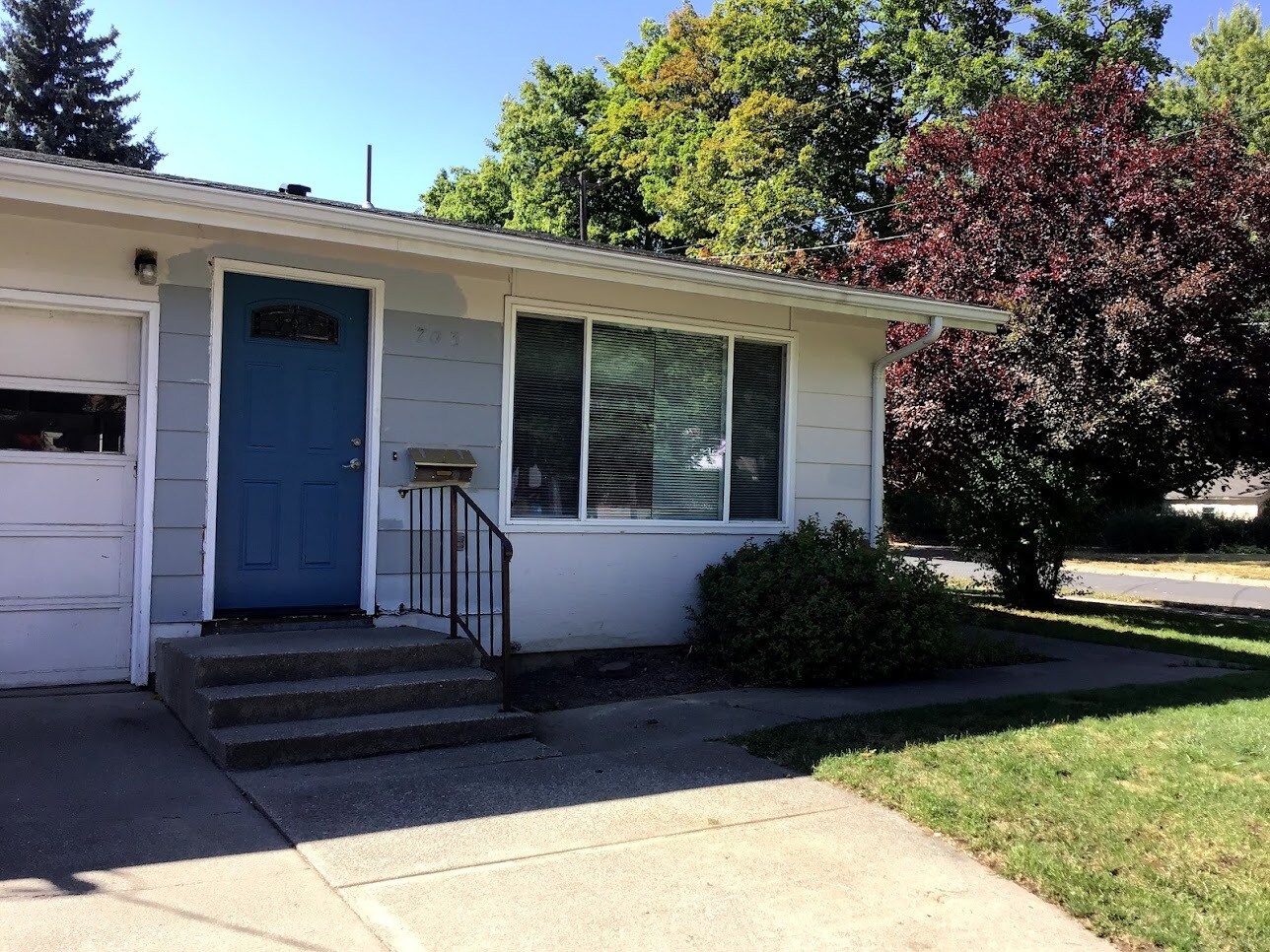 703 Anna St, Moscow, ID 83843 - Condo for Rent in Moscow, ID ...