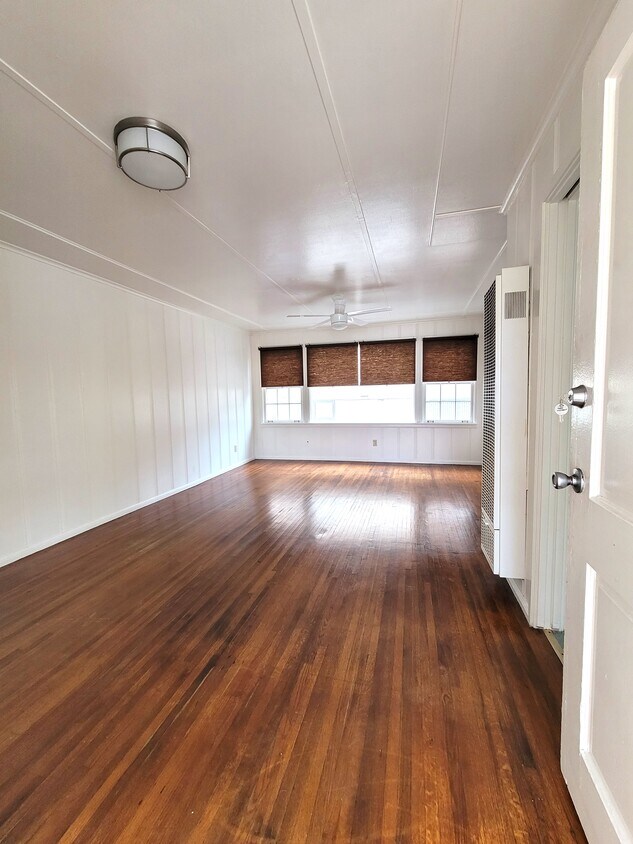 736 Emerald St Unit 736, San Diego, CA 92109 - 736 Emerald St San Diego ...