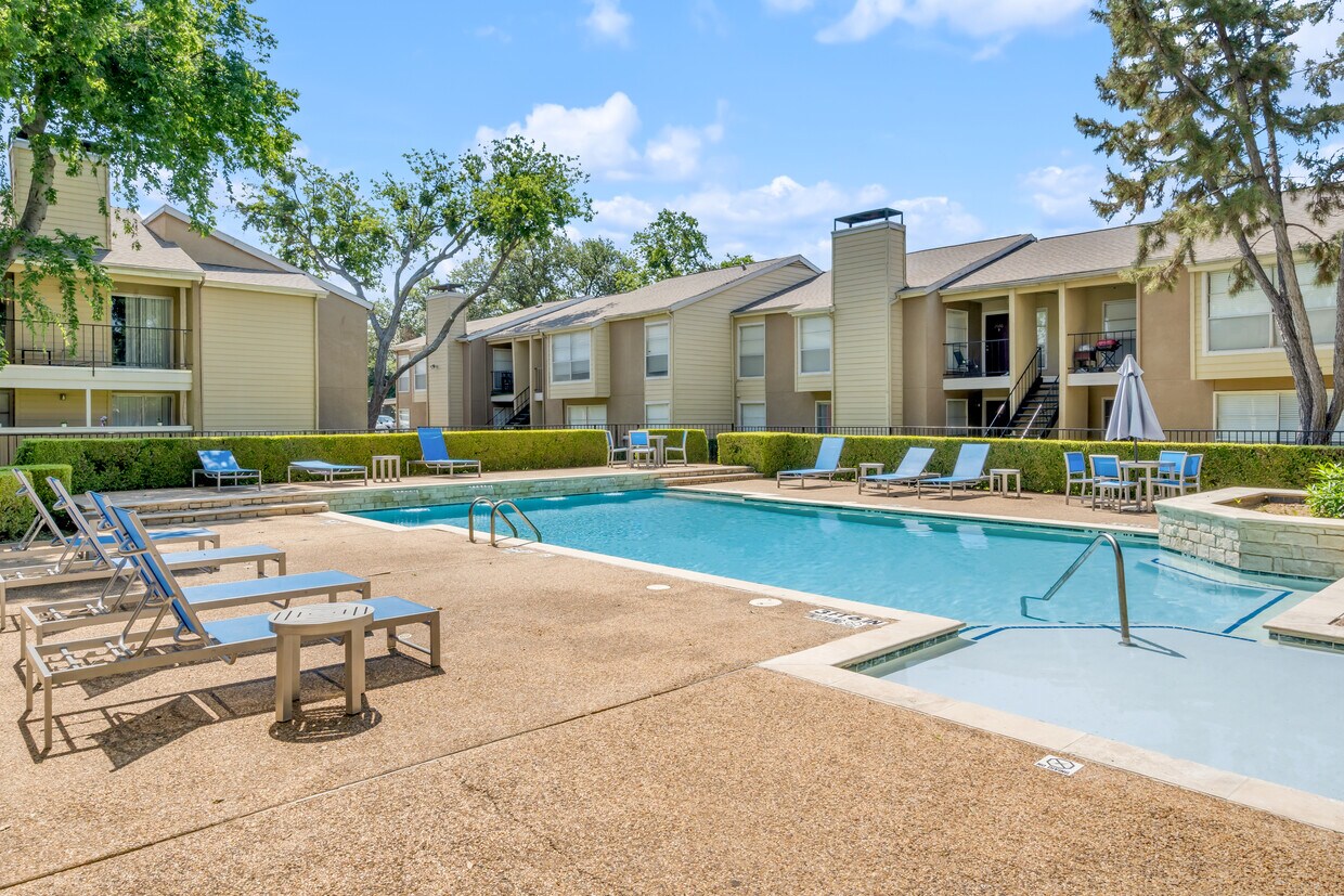 Parks at Addison - 14600 Marsh Ln Addison, TX - Apartments for Rent in ...