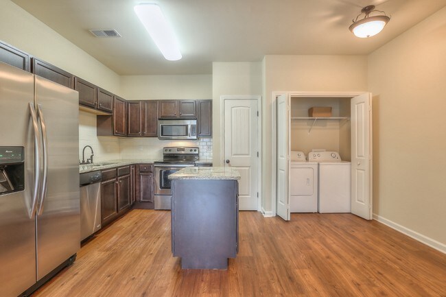 Addison at Rossview - Apartments in Clarksville, TN | Apartments.com