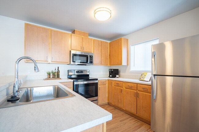 Cascade Ridge - 701 N 5th St Lebanon, OR 97355 | Apartments.com