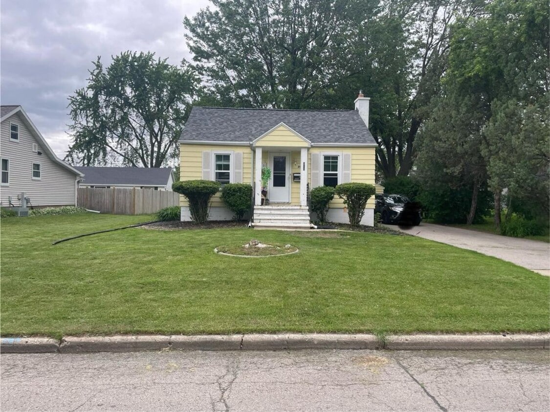 2124 W Charles St, Appleton, WI 54914 - House Rental in Appleton, WI ...