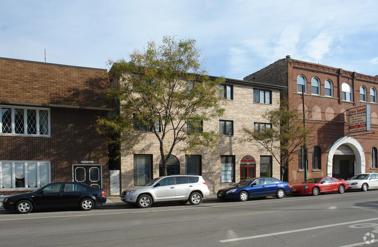 222 W 26th St, Chicago, IL 60616 - 222 W 26th St Chicago, IL 60616 ...