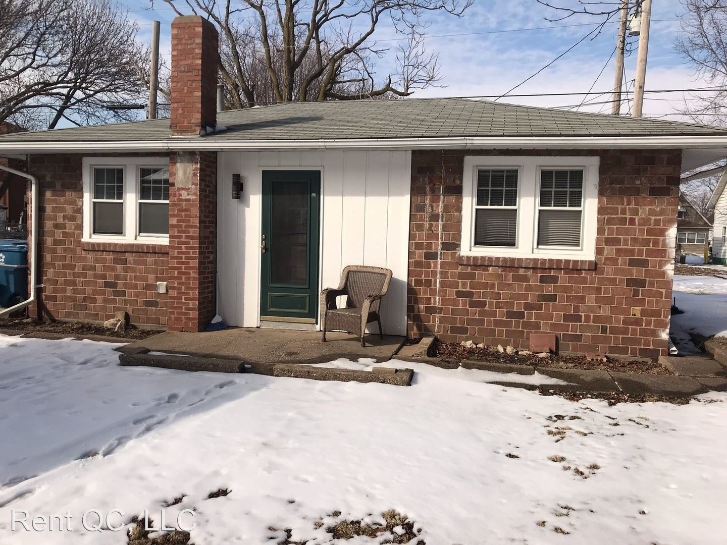 415 17Th Ave, East Moline, IL 61244 - House Rental in East Moline, IL ...