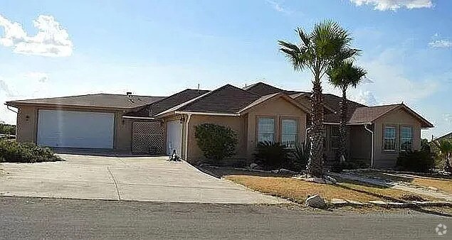 Houses For Rent with Yard in Del Rio TX