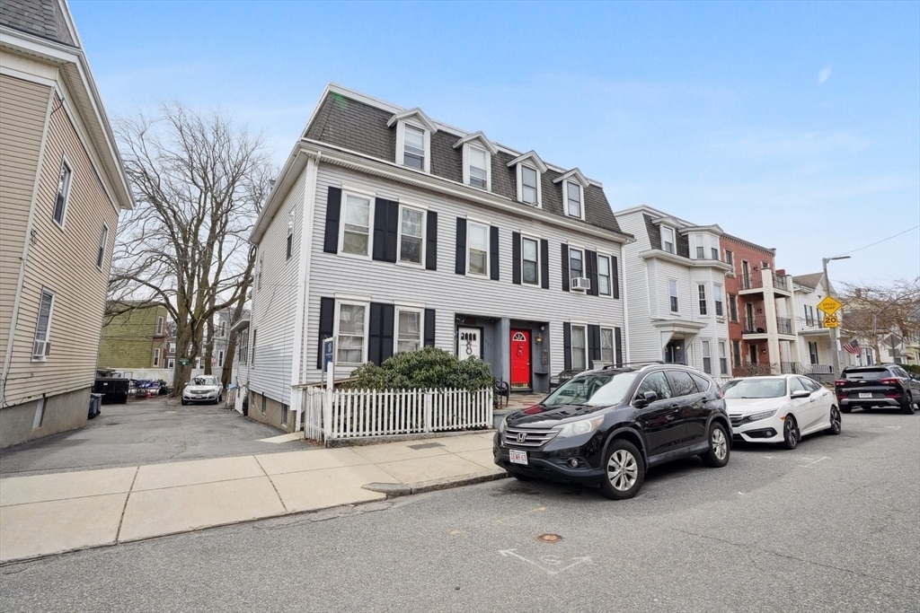 607 E 7th St Unit 2, Boston, MA 02127 - 607 E 7th St Boston, MA 02127 ...