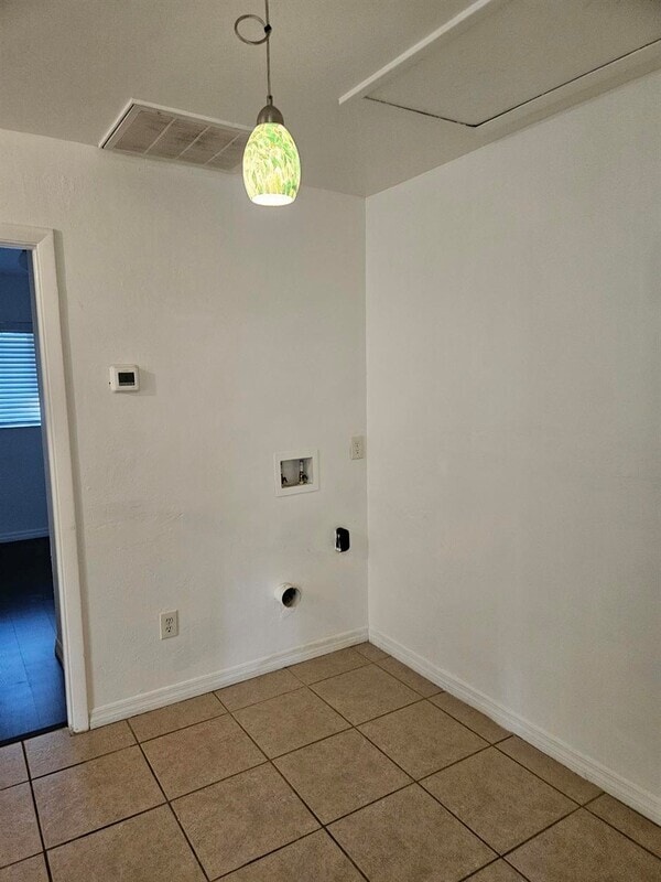 2748 Orange St Unit #B, Fort Myers, FL 33916 - Condo for Rent in Fort ...