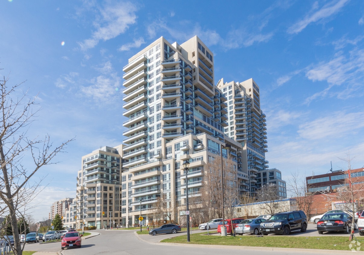The Beverly Hills - NE Tower - 9205 Yonge St Richmond Hill, ON ...