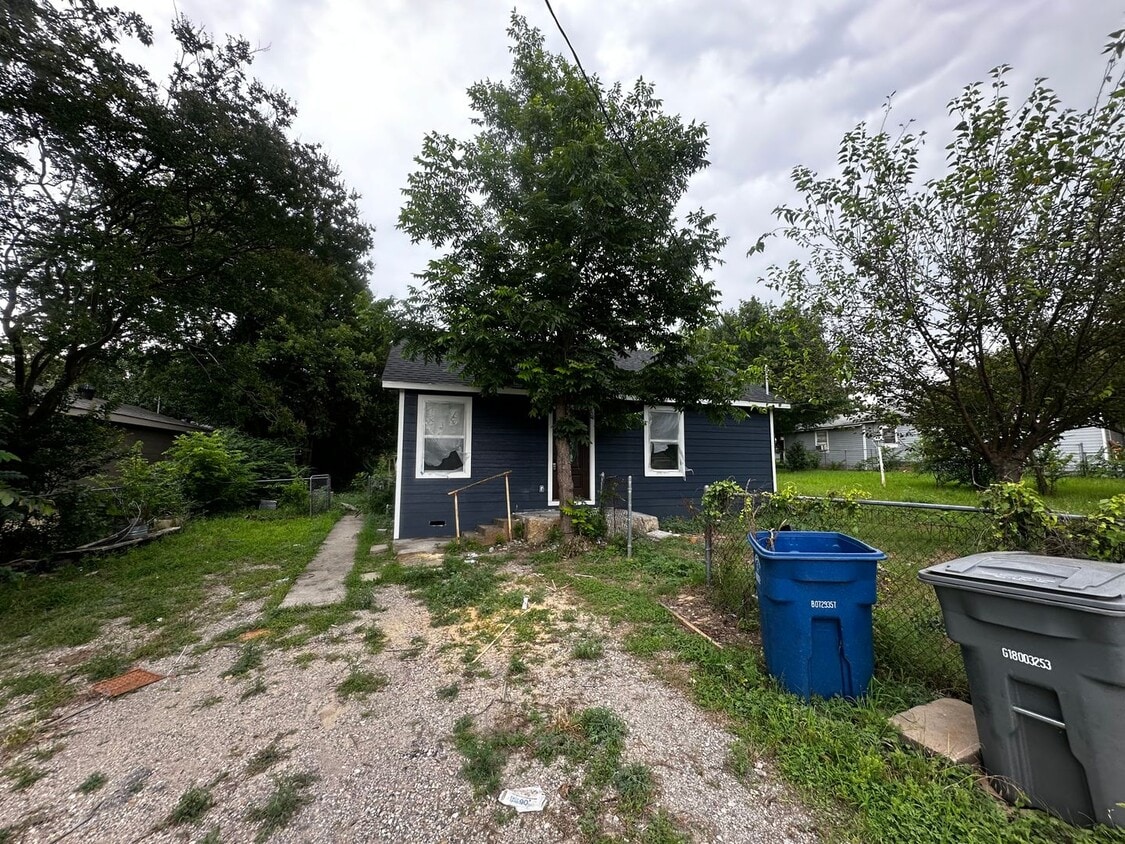 9214 Metz Ave, Dallas, TX 75232 - House Rental in Dallas, TX ...