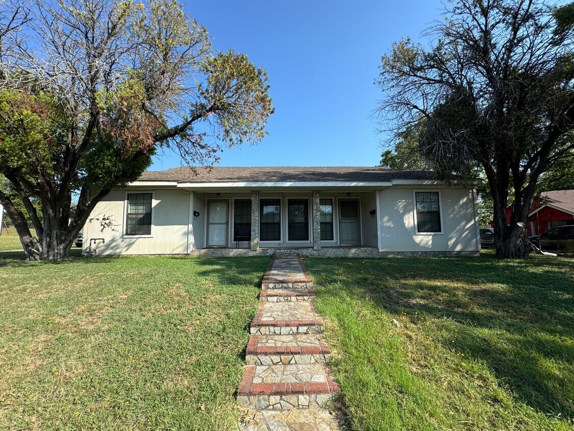 713-715 Carrie Ave Unit 713, Killeen, TX 76541 - Room for Rent in ...