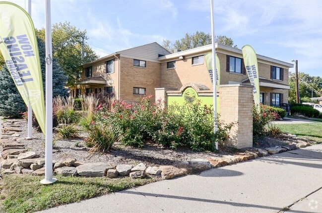 Eastside Apartments for Rent with Hardwood Floors - Indianapolis, IN ...