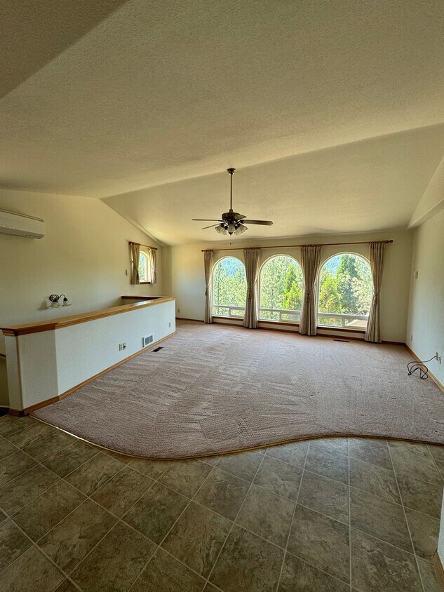 9337 Old Fort Rd Klamath Falls, OR 97601 - Alquileres en Klamath Falls ...