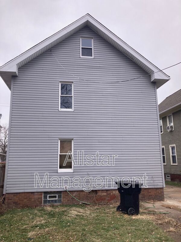 4115 Henritze Ave, Cleveland, OH 44109 - House Rental in Cleveland, OH ...