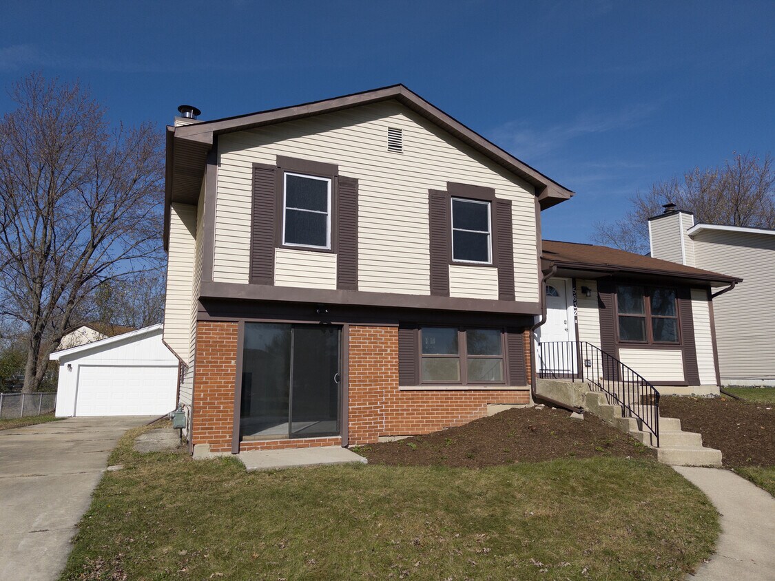 5632 Allemong Dr, Matteson, IL 60443 - House Rental in Matteson, IL ...