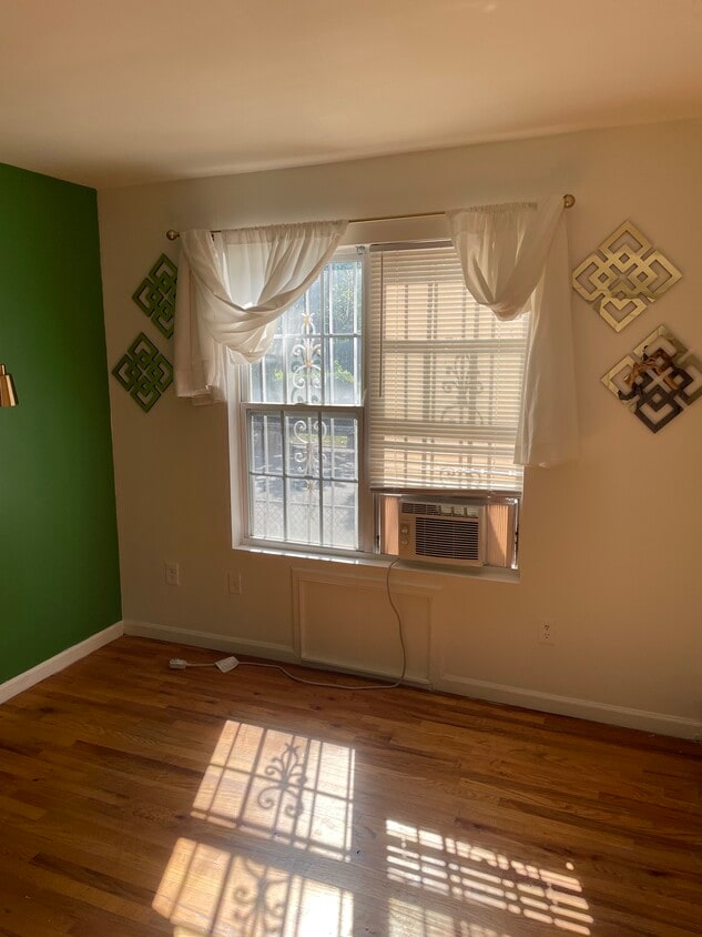 800 S Oak Dr, The Bronx, NY 10467 - House Rental in The Bronx, NY ...