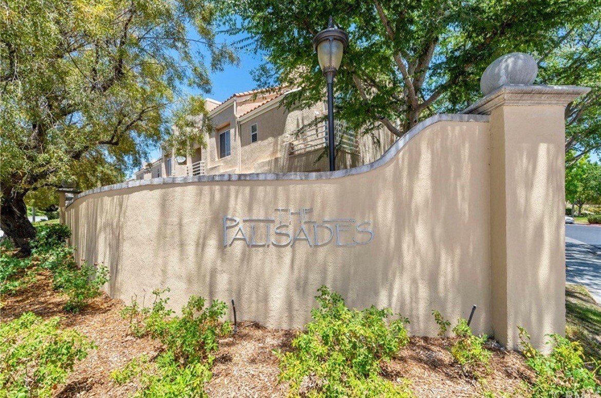 25725 Perlman Plz, Stevenson Ranch, CA 91381 - Townhome Rentals in ...