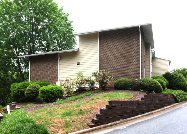 Arbor Ridge Apartments - Greensboro, NC | Apartments.com