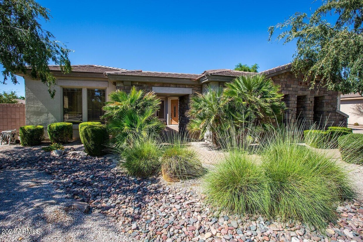 2294 S Beverly Pl, Chandler, AZ 85286 - House Rental in Chandler, AZ | Apartments.com