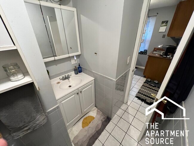 1428 W Erie St Unit 1, Chicago, IL 60642 - 1428 W Erie St Chicago, IL ...