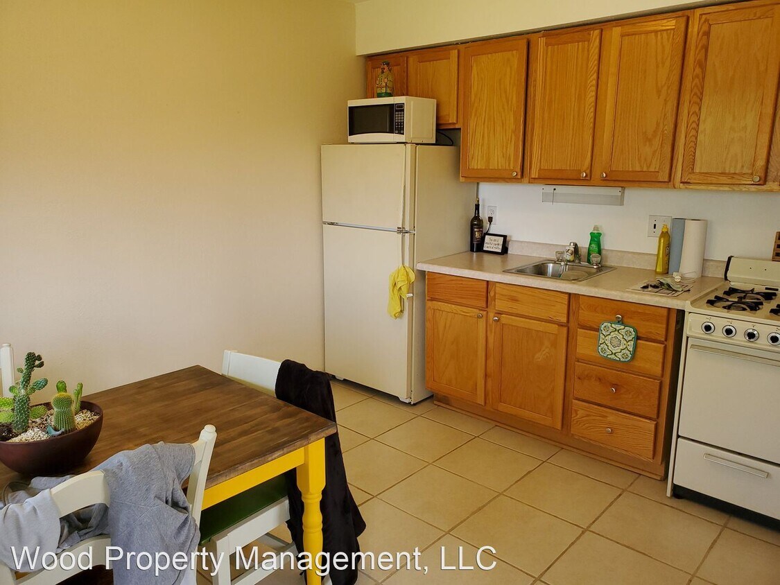 3051 W Ruskin Ct, Milwaukee, WI 53215 - Room for Rent in Milwaukee, WI ...