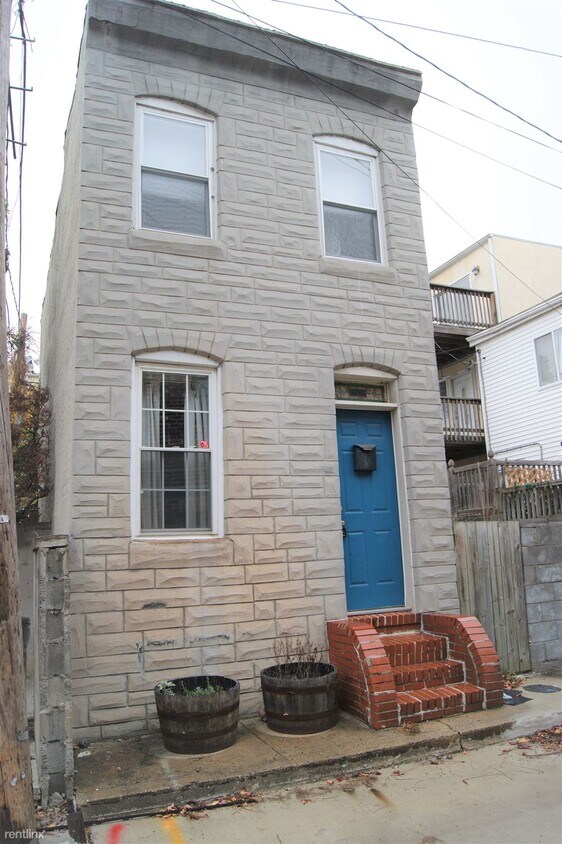 2302 Duker Ct, Baltimore, MD 21224 - Townhome Rentals in Baltimore MD ...