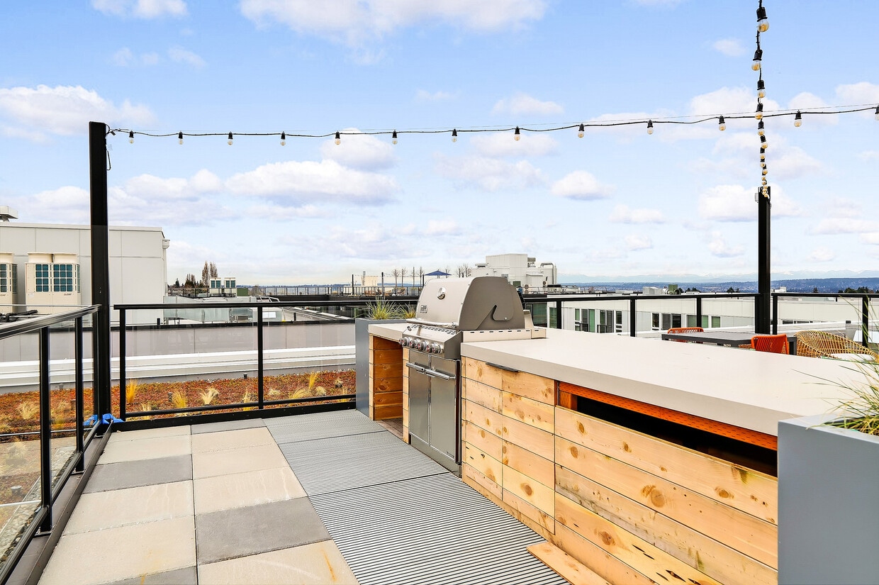 Midtown Square - 2301 E Union St Seattle, WA 98122 | Apartments.com