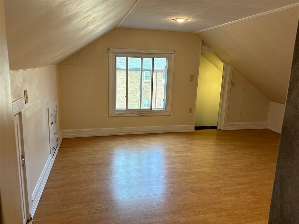 25 Broadway Unit 3, Malden, MA 02148 - Room for Rent in Malden, MA ...
