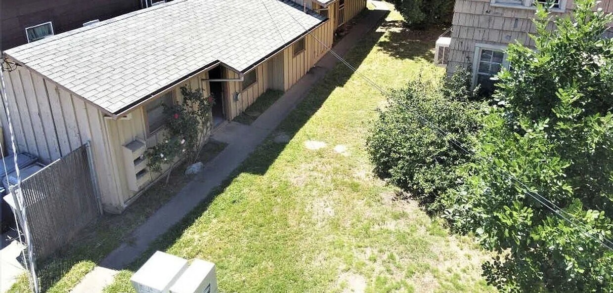 1220 Rose Ave Unit A, Redding, CA 96001 - Room for Rent in Redding, CA ...