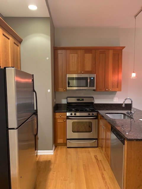 1806 W Rice St Unit 1, Chicago, IL 60622 - Condo for Rent in Chicago ...