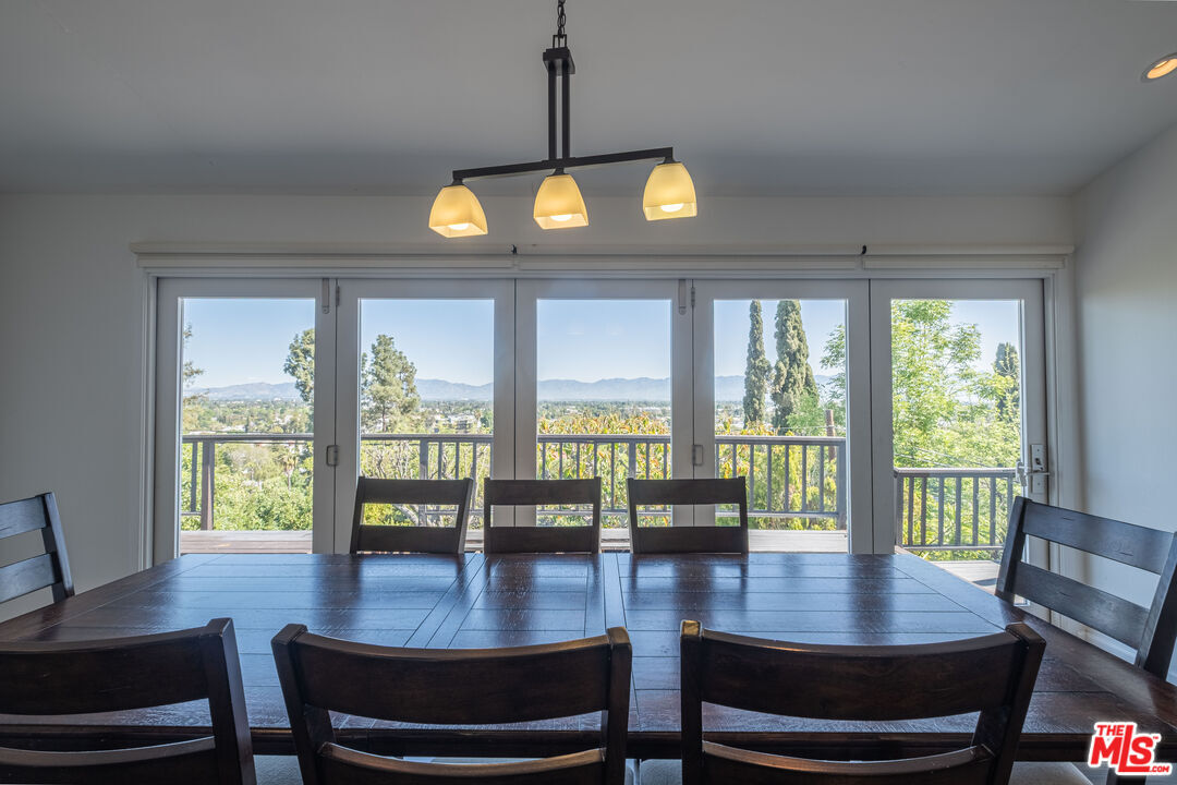 14563 Round Valley Dr, Los Angeles, CA 91403 - House Rental in Los ...